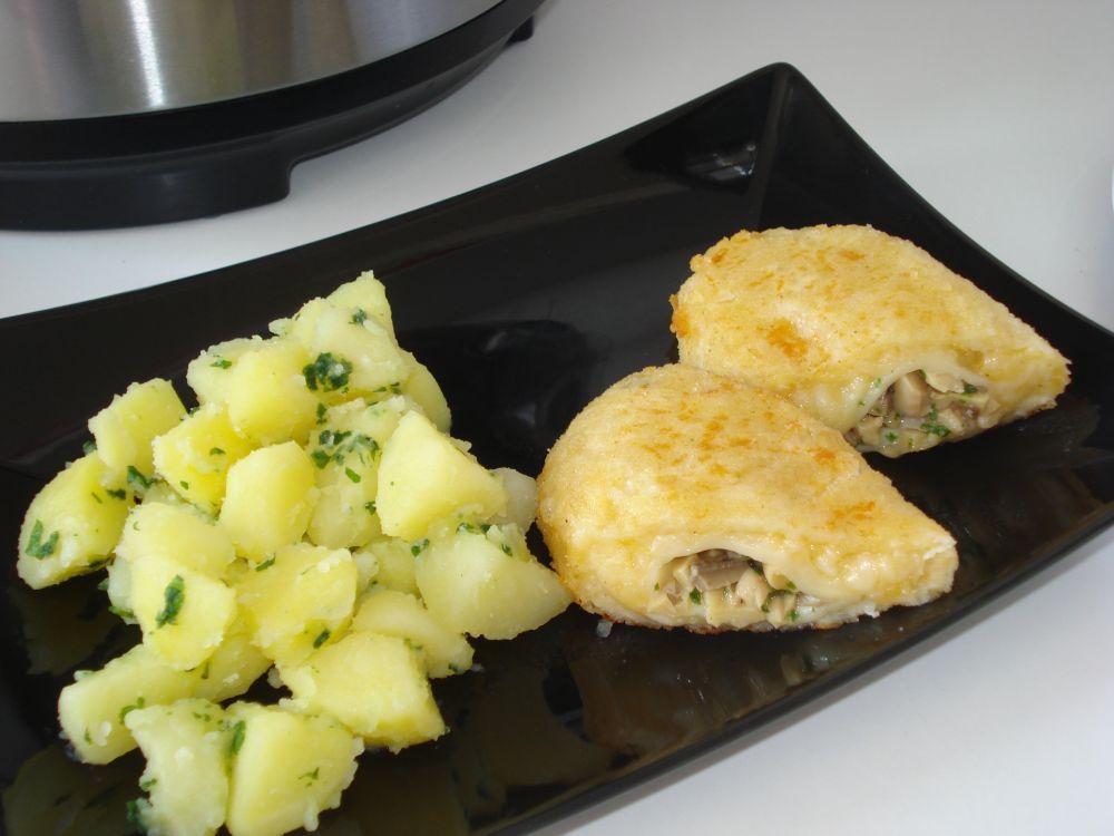 PLNENÝ VYPRÁŽANÝ STRÚHANÝ SYR - Vaše DEDRA - recepty